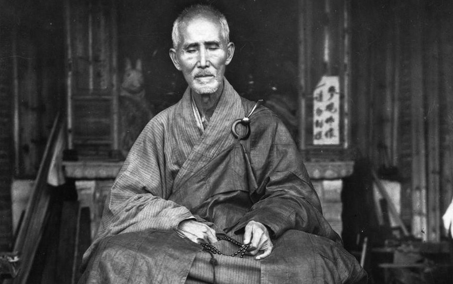 El maestro Zen Xu Yun Dashi murió en 1959 a los 120 años de edad ...